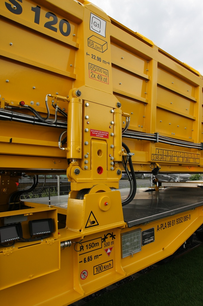 Materialförder- und Siloeinheit MFS-120 - Schulze Modellbau