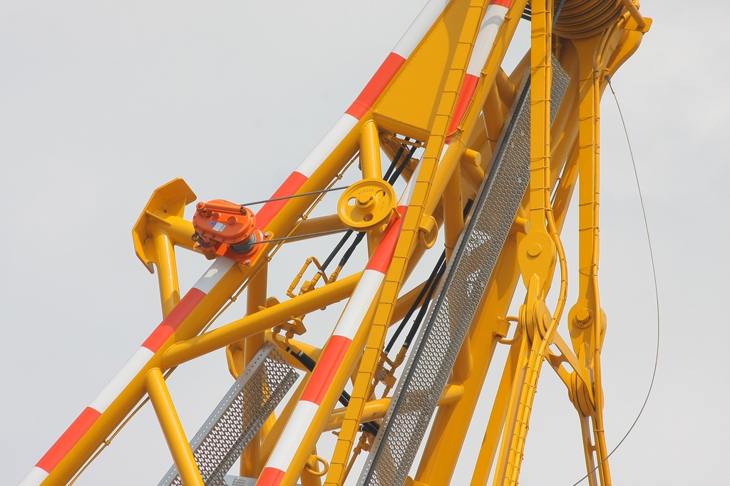 Terex CC3800 von Bracht beim Bau einer Halle - Schulze Modellbau