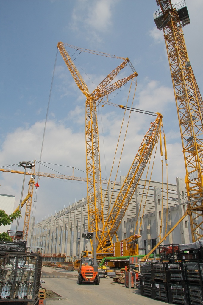 Terex CC3800 von Bracht beim Bau einer Halle - Schulze Modellbau
